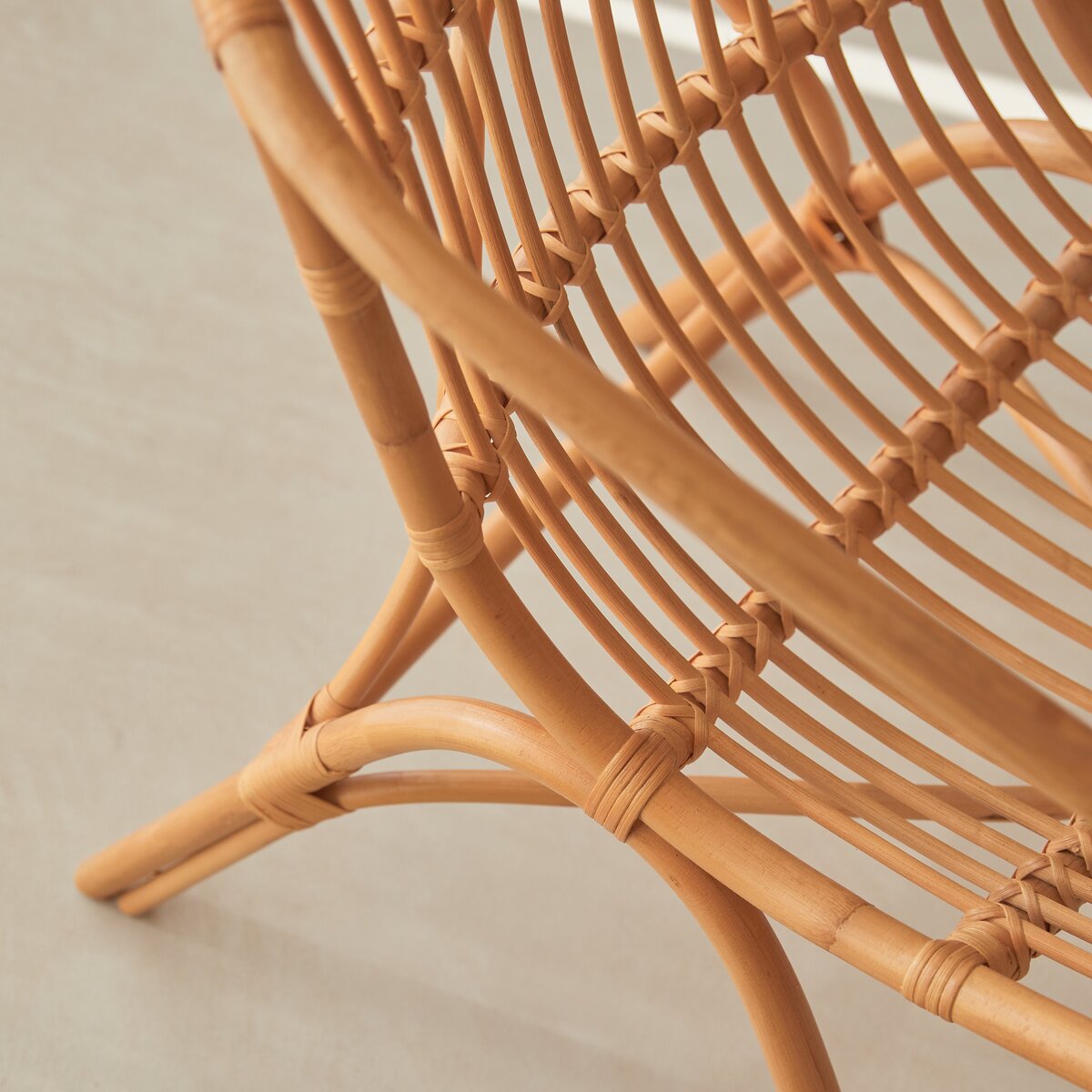 Assise en rotin naturel - Chaise à accoudoirs pour le salon - Tikamoon