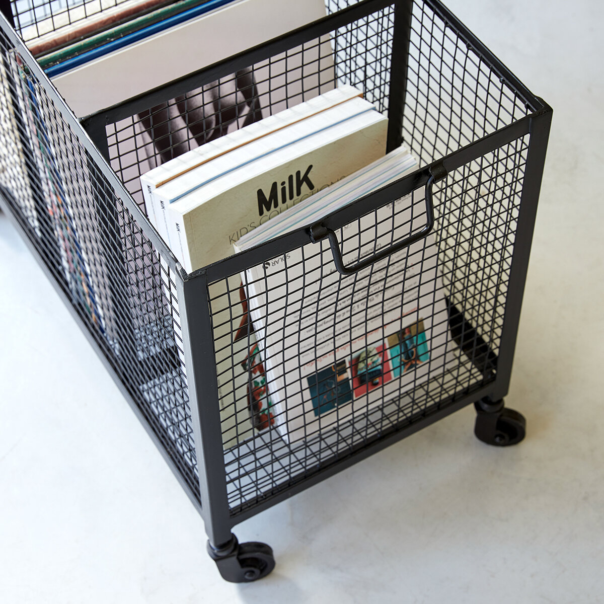 Kids mobile metal mesh locker - Bedroom storage - Tikamoon