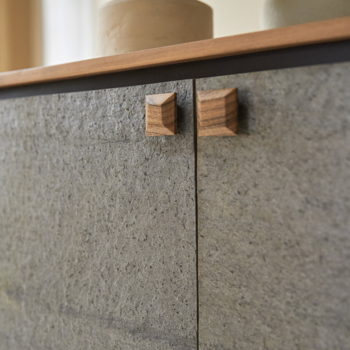 Bahut bar en acacia 100 cm - Meubles de rangements de salon - Tikamoon