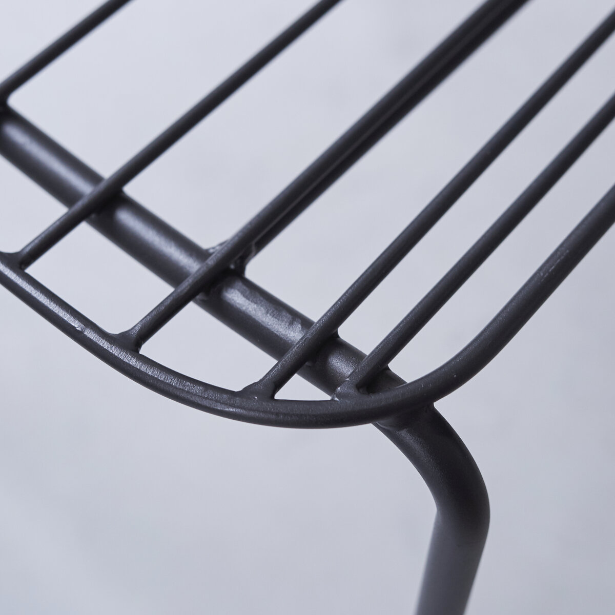 Dark grey metal chair - Sale of dark grey living room seating at Tikamoon