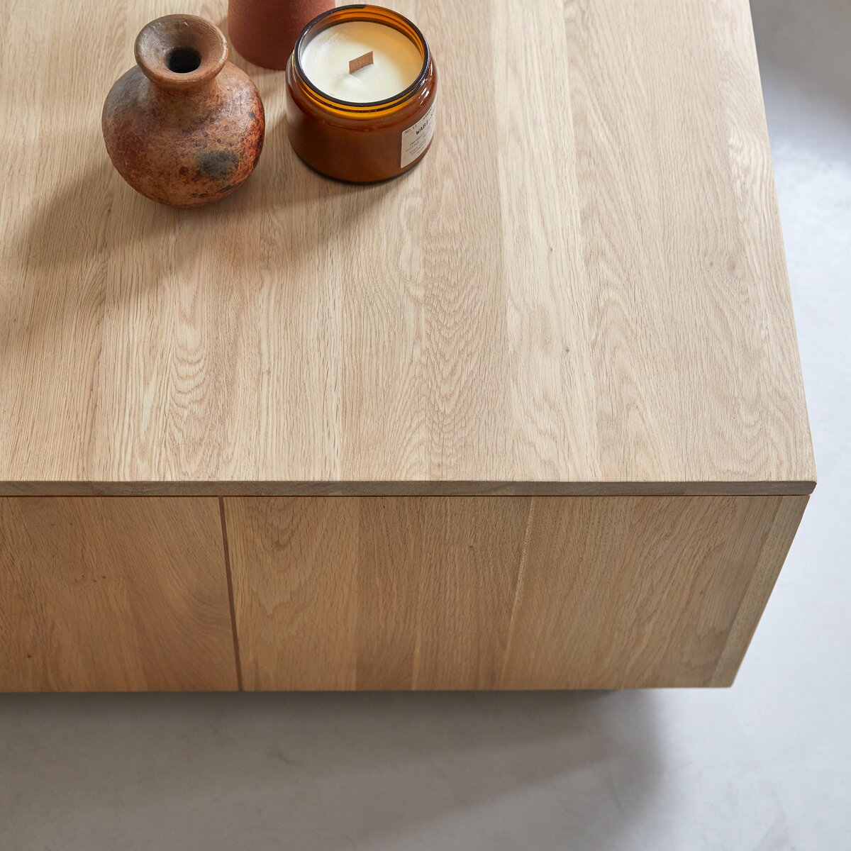 Moveable oak coffee table 80 cm - Living room furniture - Tikamoon