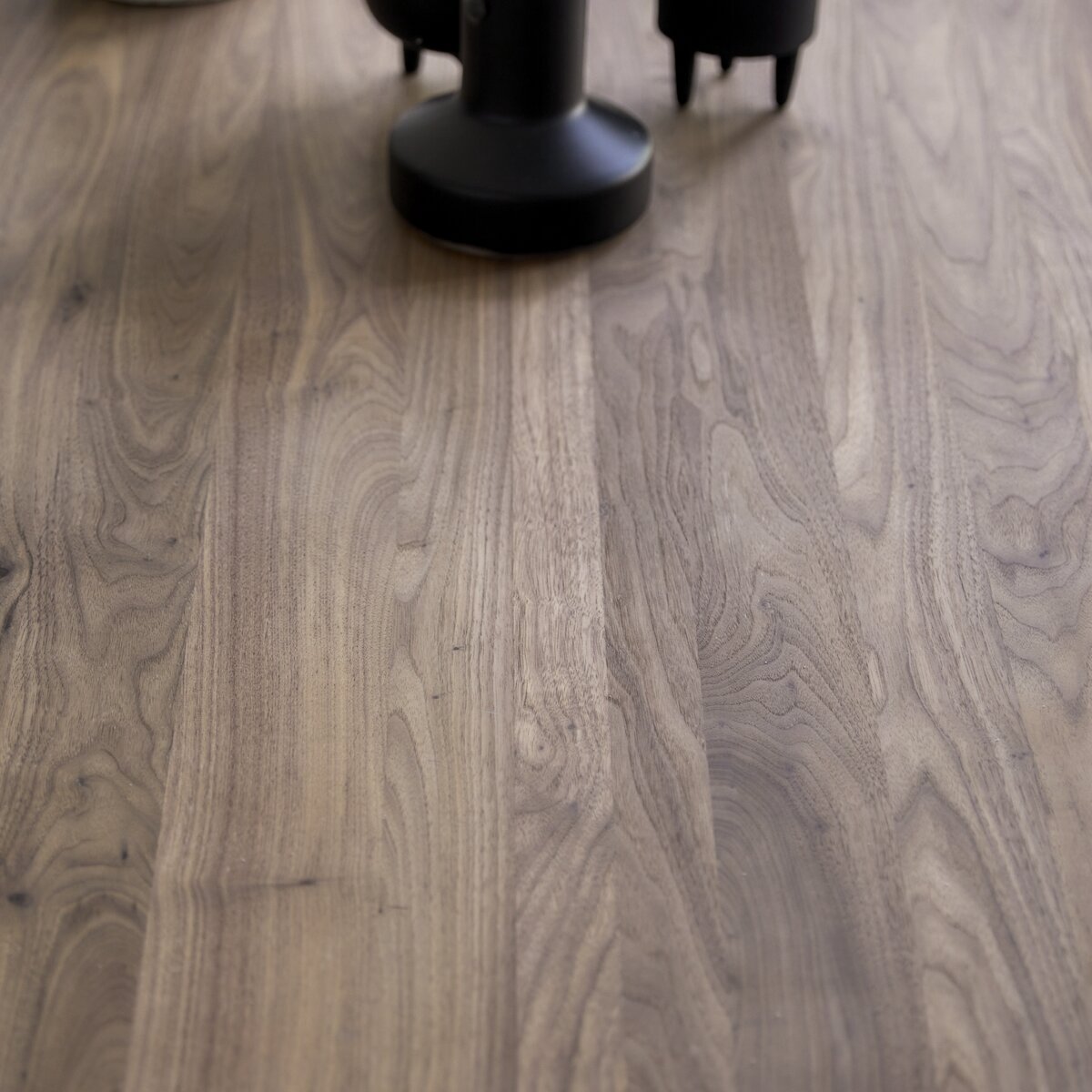 Esmée walnut table 180x90 cm - dining-room furniture - Tikamoon