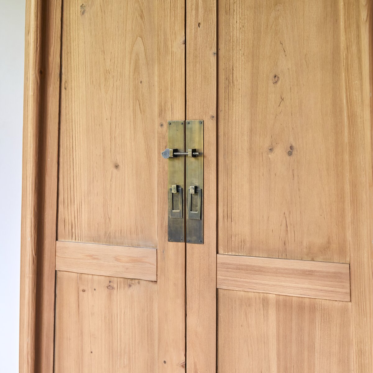 Solid reclaimed pine cupboard 180 cm - Bedroom storage furniture - Tikamoon