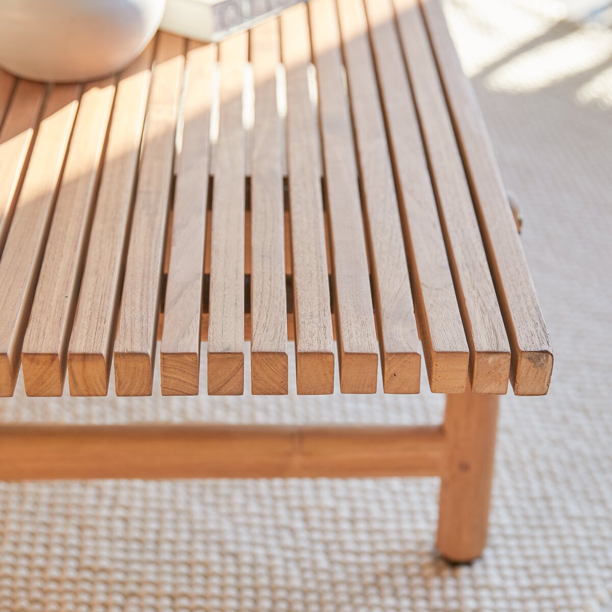 Slatted solid teak coffee table - Living room furniture - Tikamoon