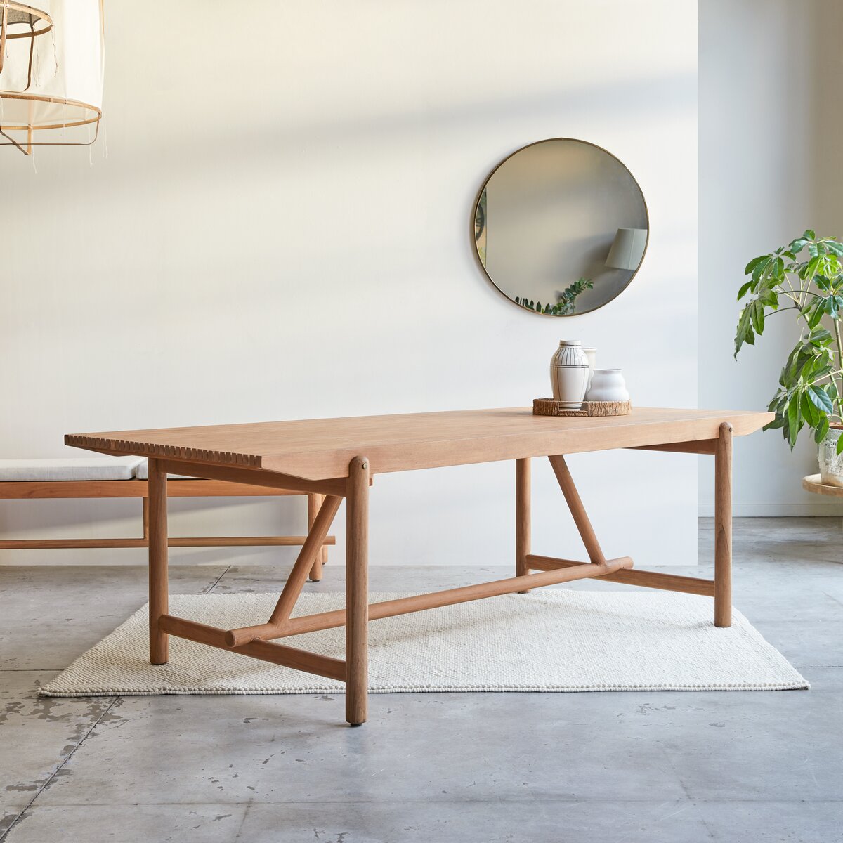 Solid teak table, seats 6–8 - Dining room furniture - Tikamoon