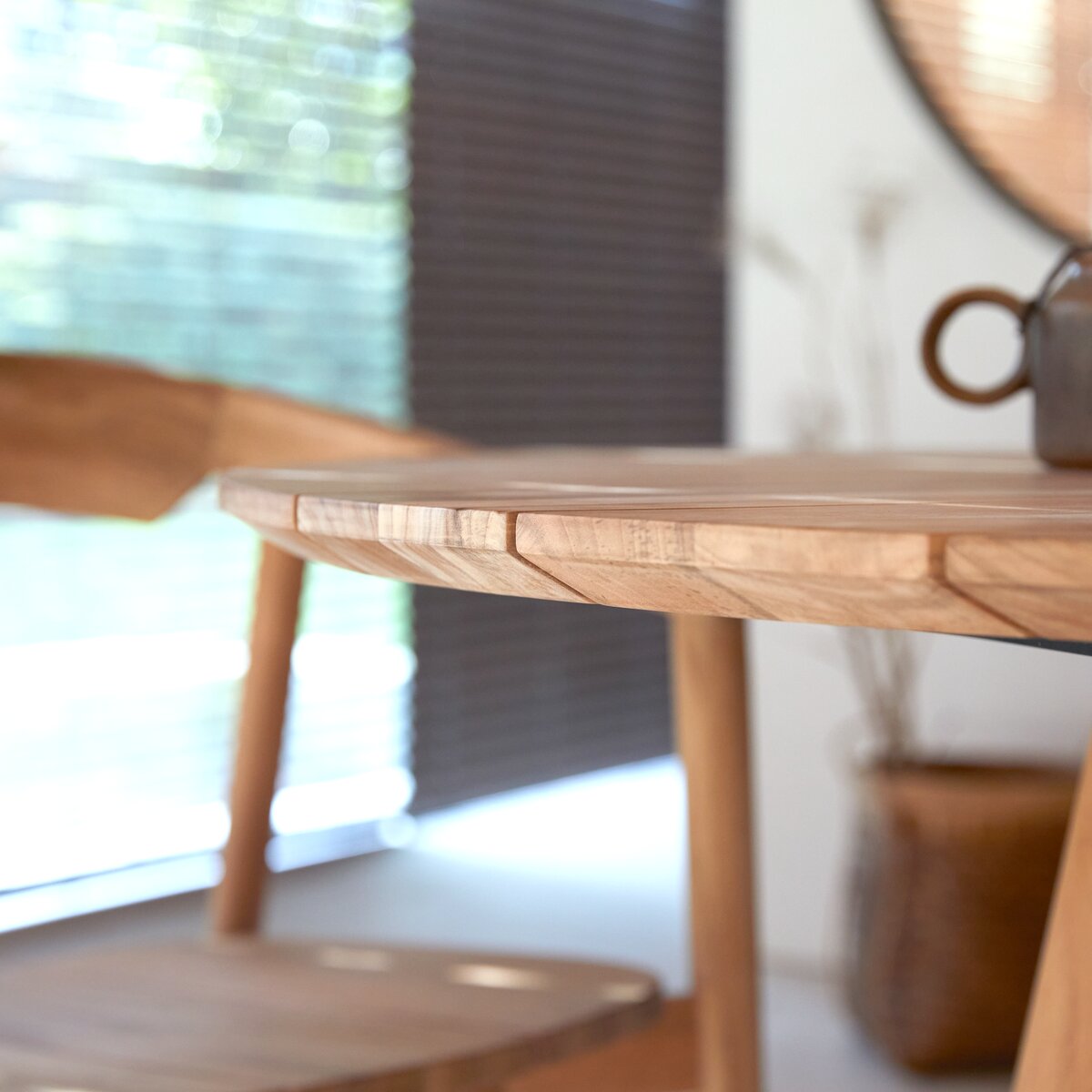 Runder Tisch aus Teak massiv mit Latten – 6 Pers. – Möbel für draußen ...