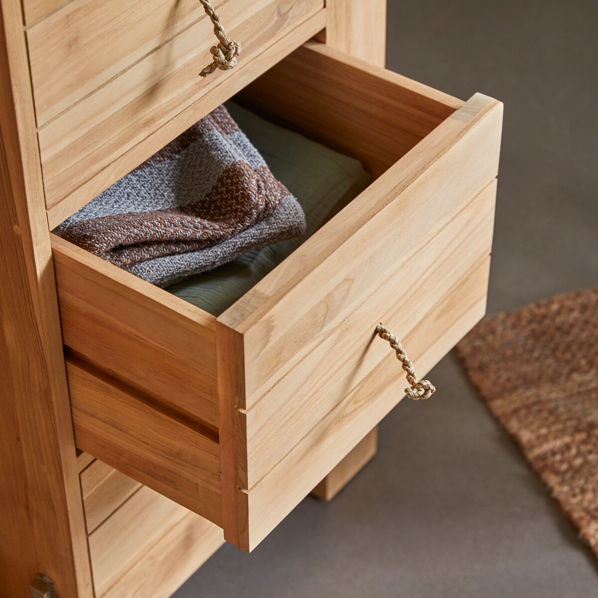 Kids teak wardrobe 180 cm - Bedroom storage furniture - Tikamoon