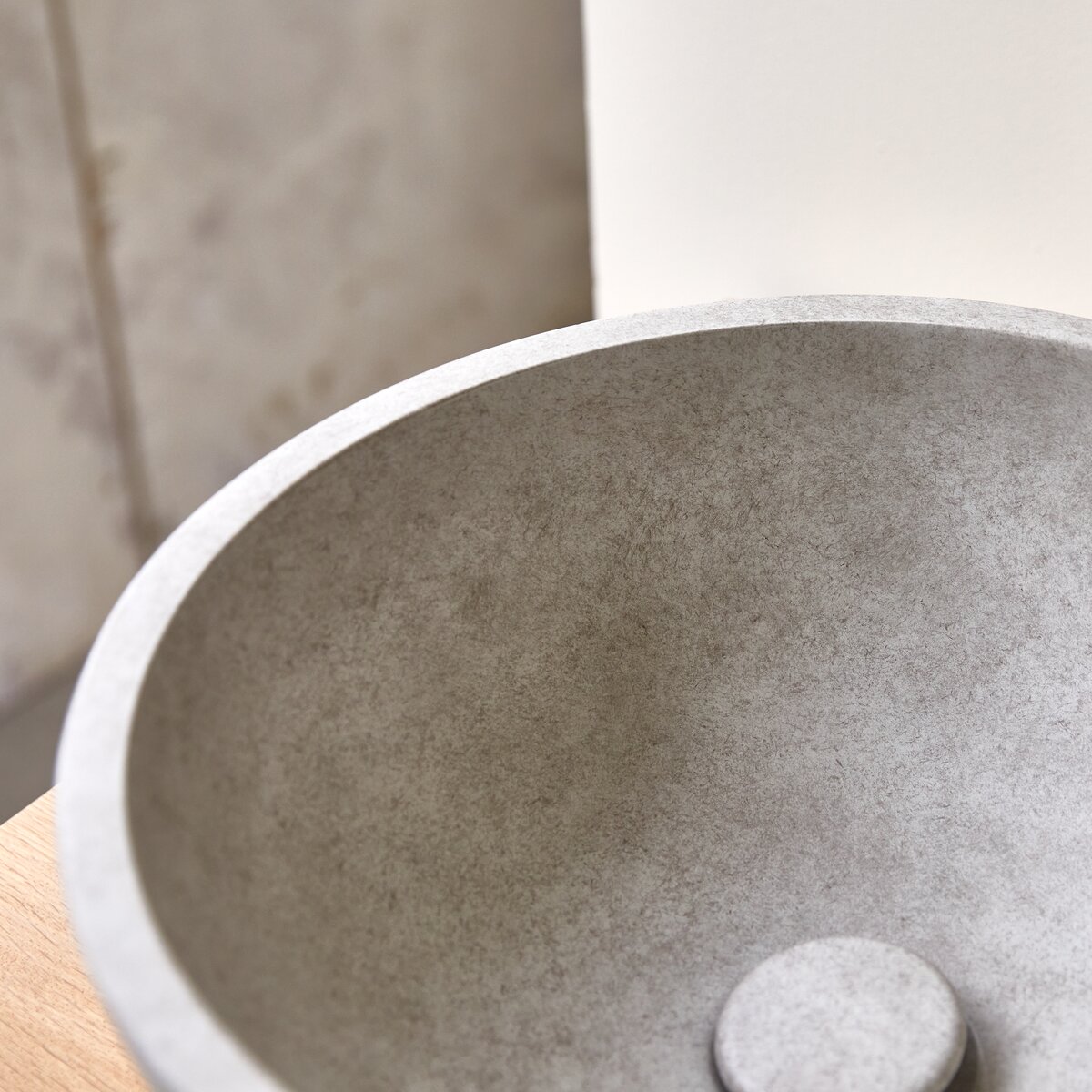 Micha round grey concrete washbasin - Bathroom accessories - Tikamoon