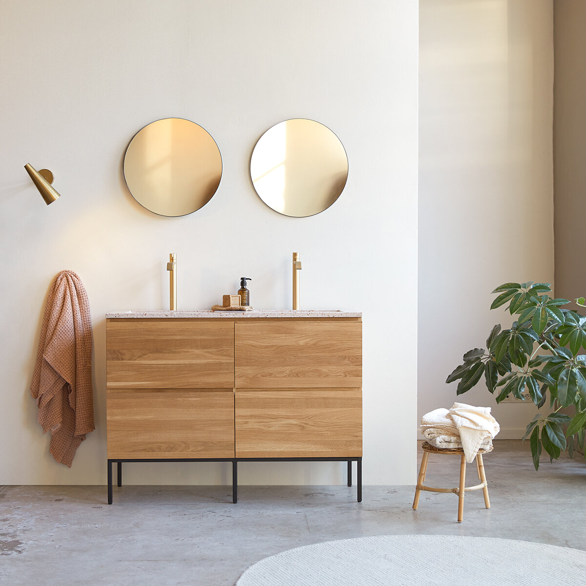 Oak vanity unit pink 120 cm Nova - Bathroom furniture - Tikamoon