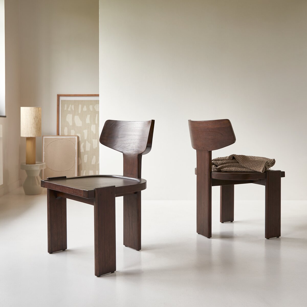 Solid mindi wood chair - Dining room chairs - Tikamoon