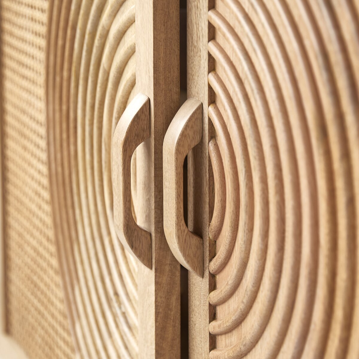 Sideboard Aus Massivem Mangoholz Und Rattan 115 Cm Esszimmer