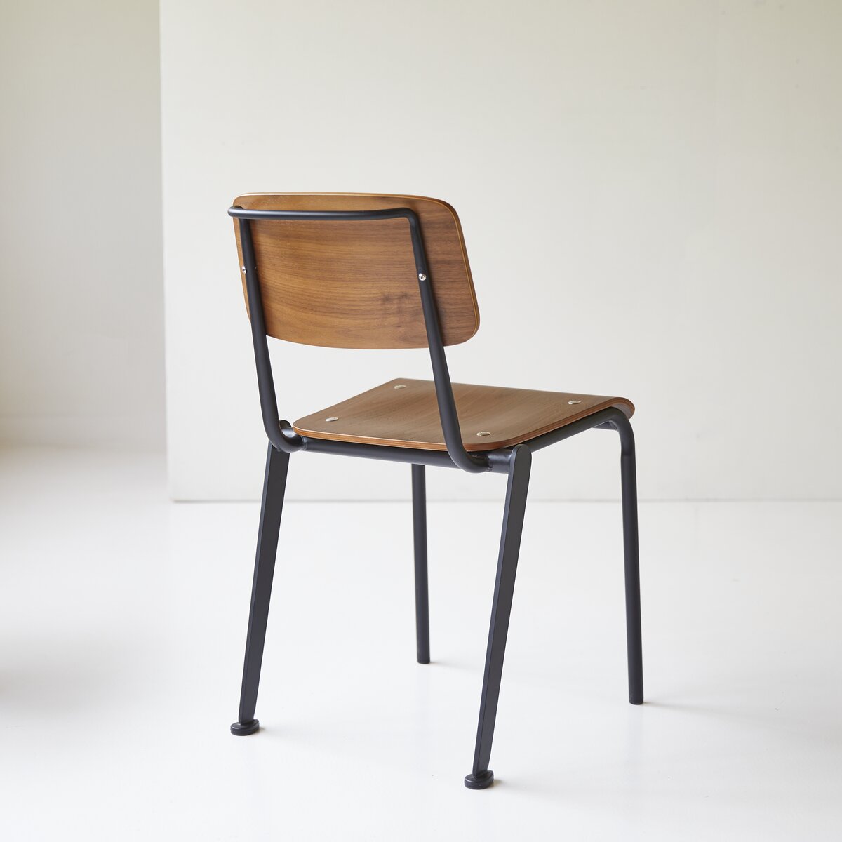 Black metal and walnut chair - Dining room chairs - Tikamoon