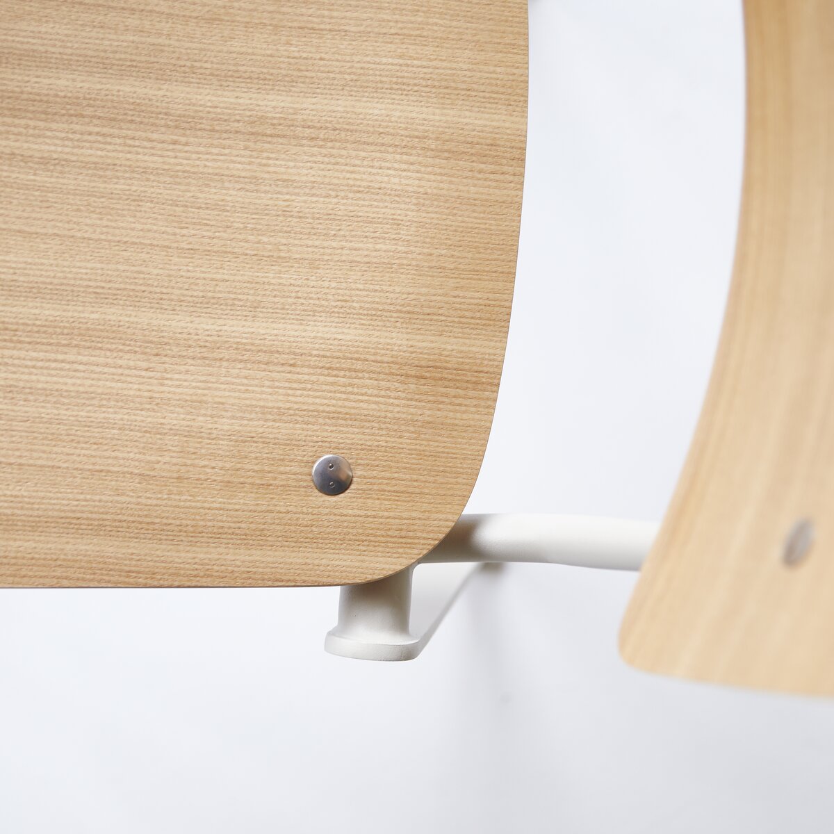 Cream metal and ash chair - Dining room chairs - Tikamoon