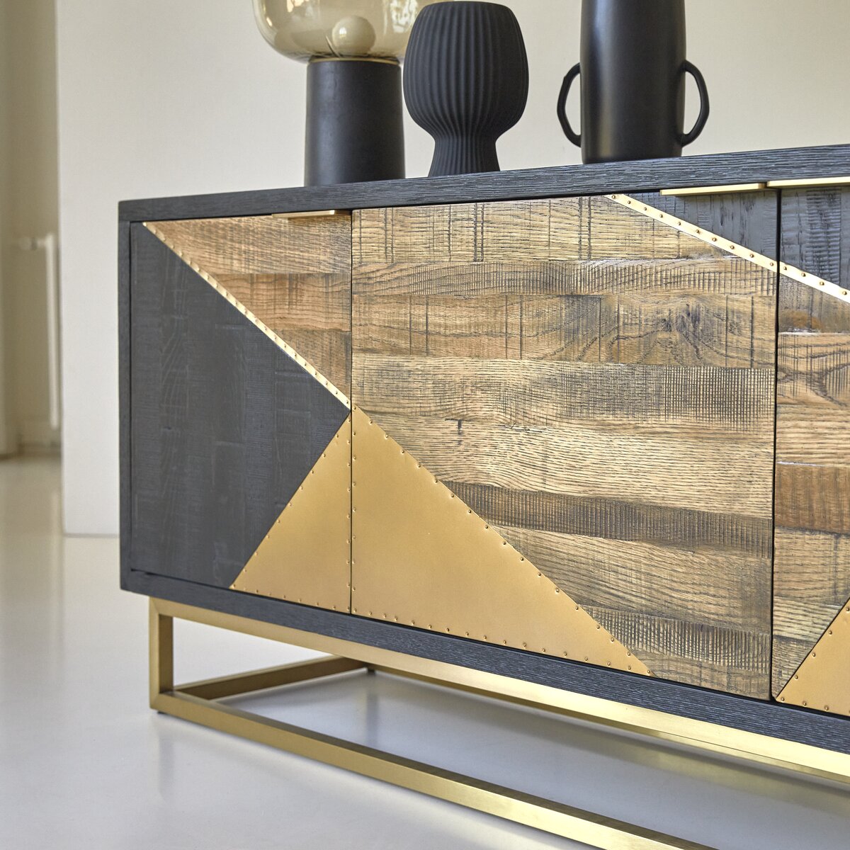 Oscar low oak sideboard 160 cm - Living room storage furniture - Tikamoon