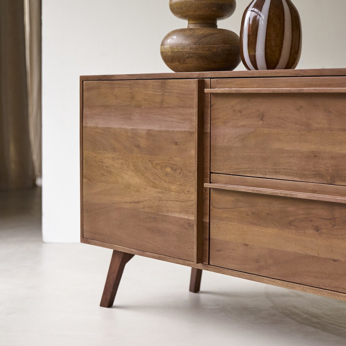 Acacia sideboard 175 cm - Dining room storage units - Tikamoon
