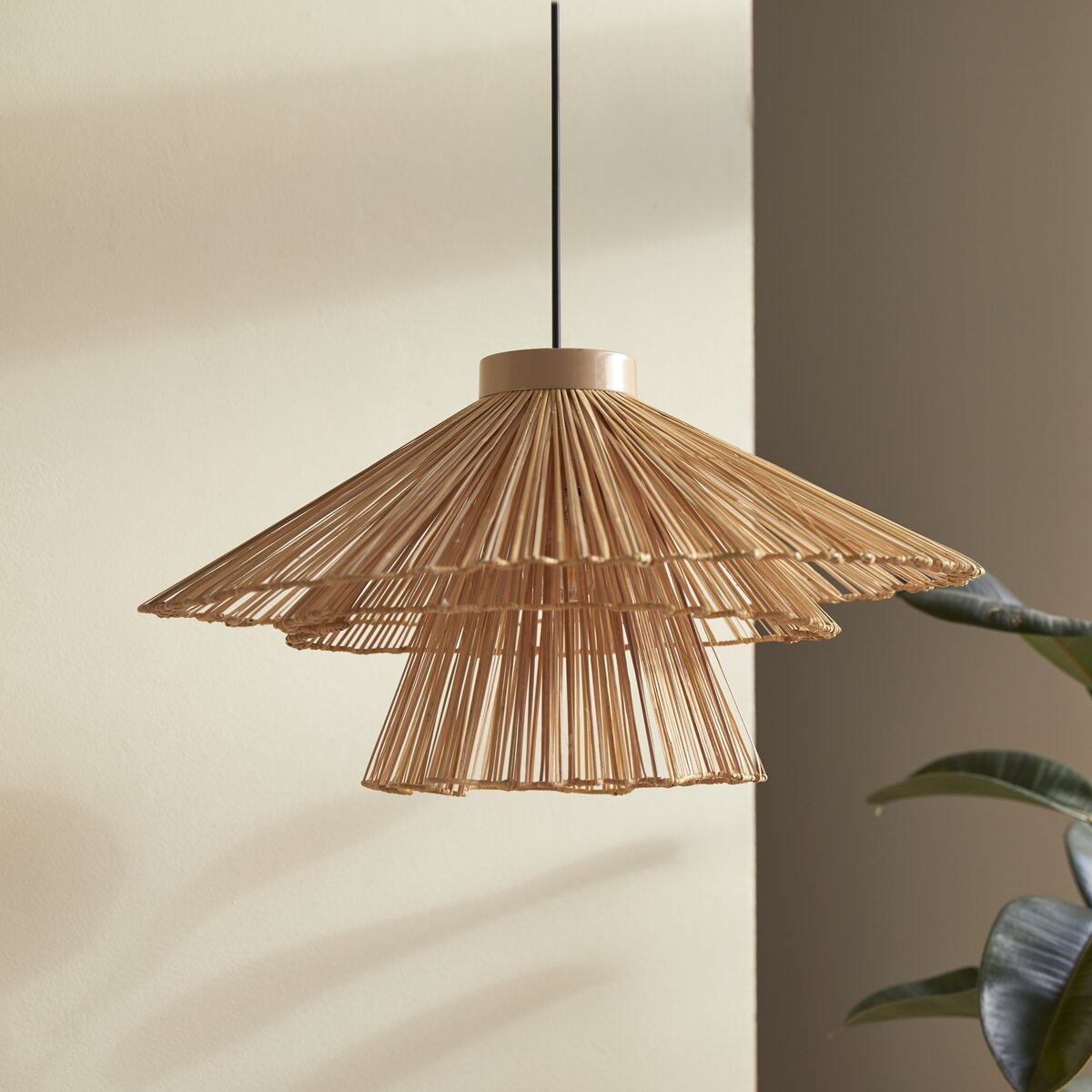 Suspension en fibres 60 cm - Luminaire décoration de salon - Tikamoon