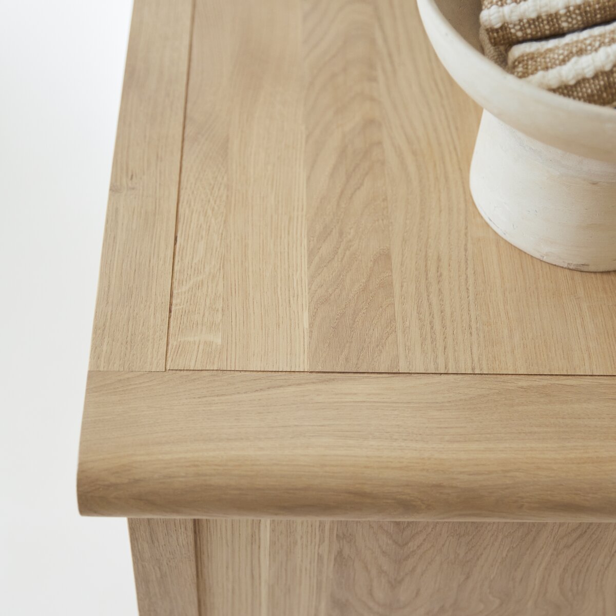 Buffet en chêne massif 180 cm - Rangements pour le séjour - Tikamoon